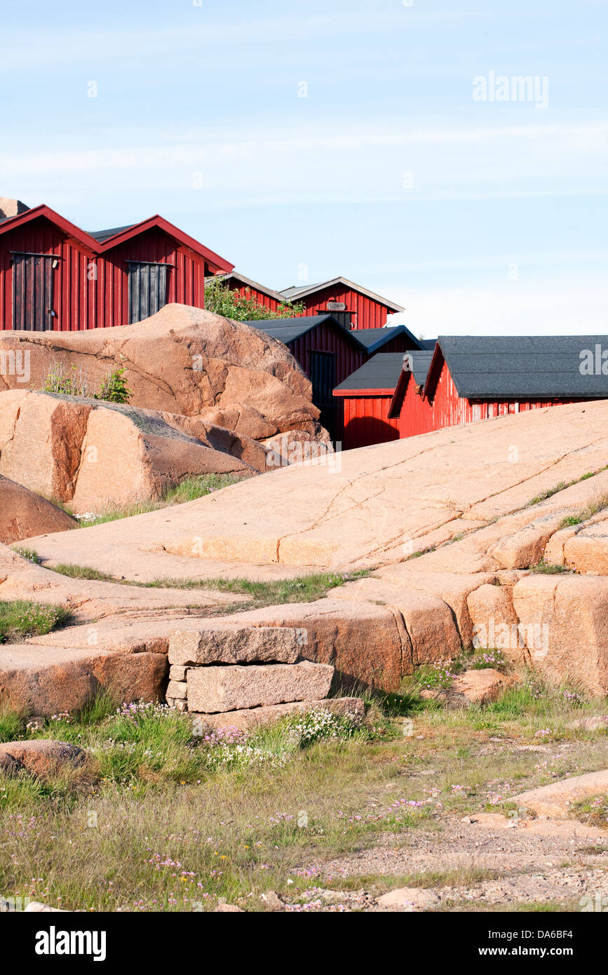 Behind the rocks hi-res stock photography and images - Alamy