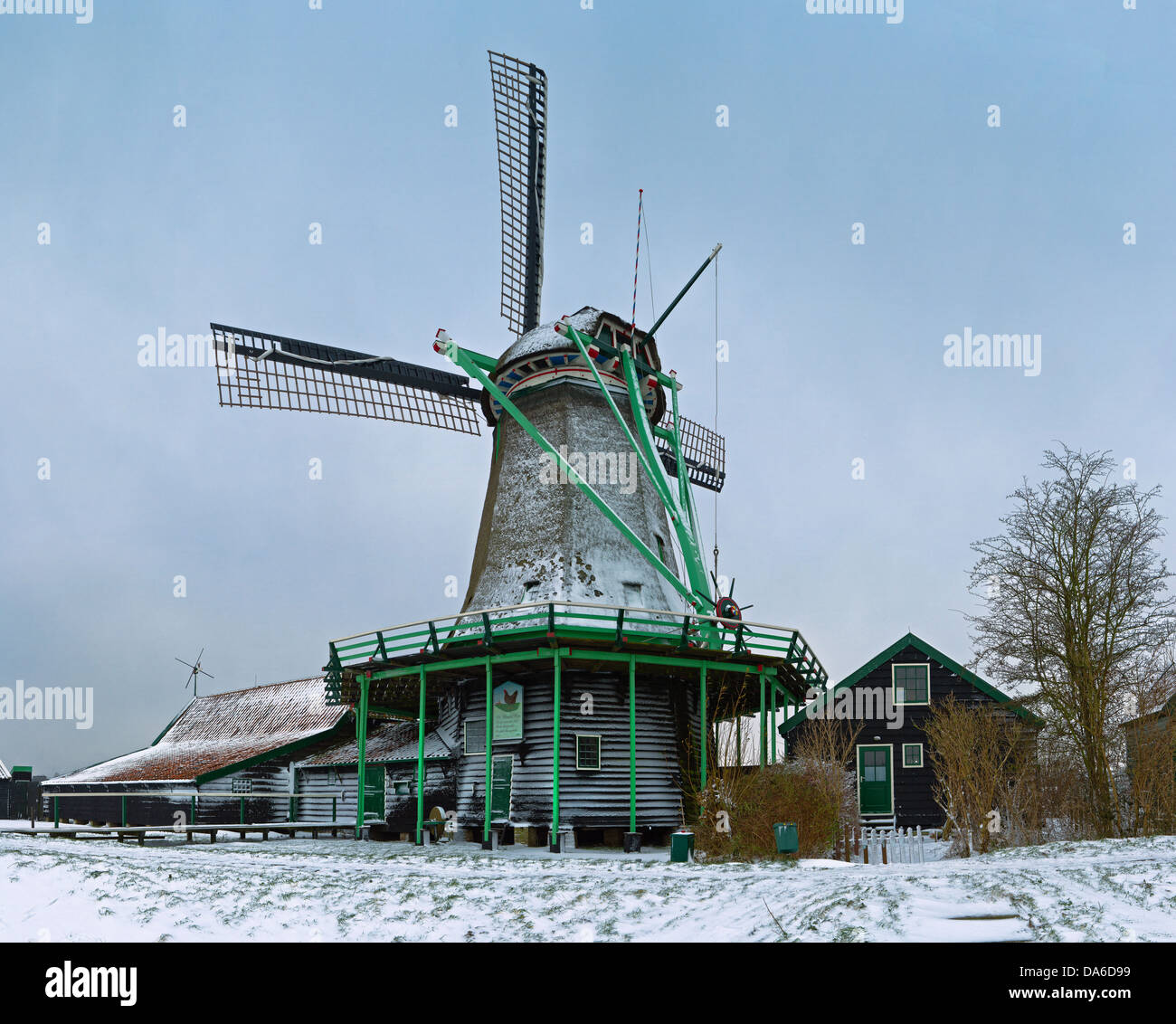 Holland, Netherlands, Europe, Zaandam, windmill, winter, snow, ice ...