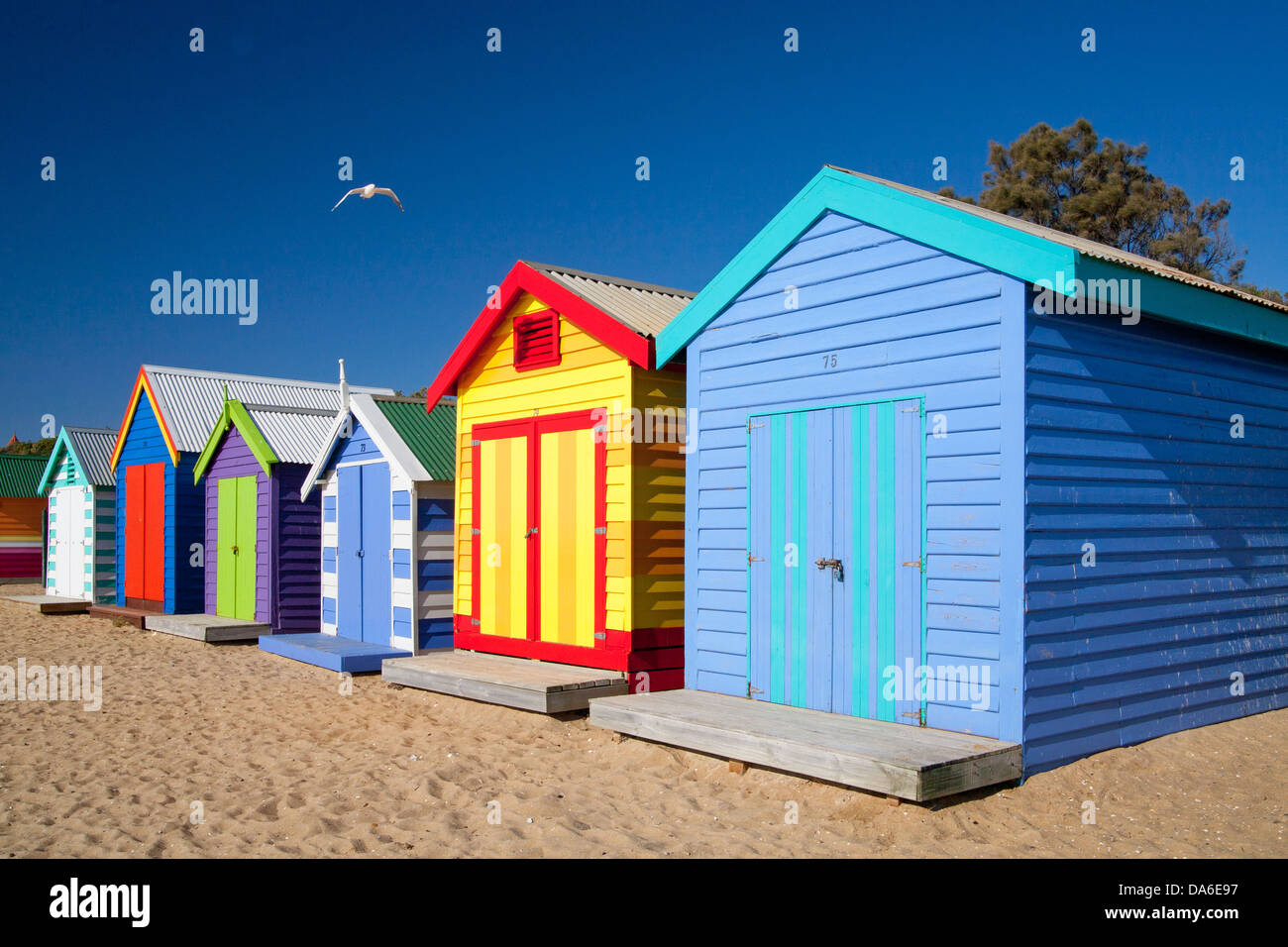 Brighton beach bathing box hi-res stock photography and images - Alamy
