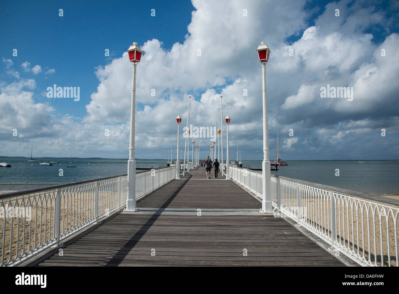 Pier, Front de Mer, beach promenade Stock Photo - Alamy