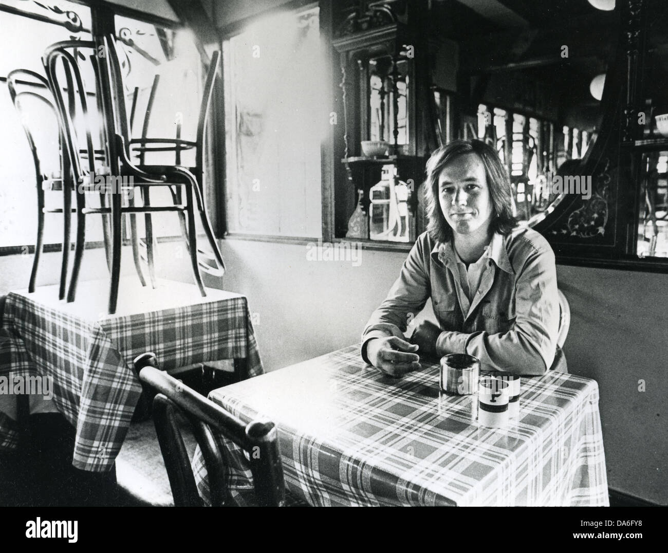 Andy fairweather low musician hi-res stock photography and images - Alamy