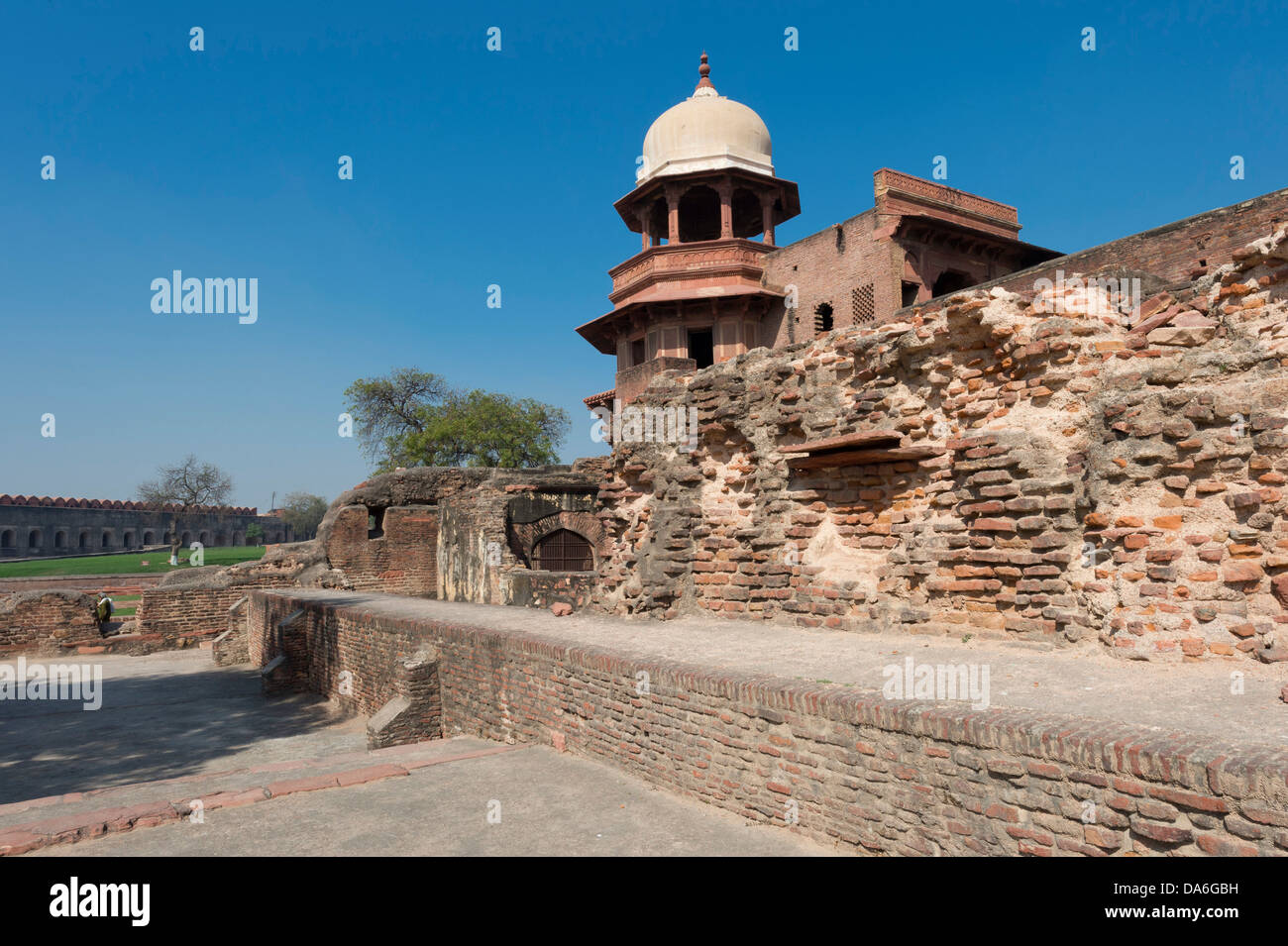 Red fort hi-res stock photography and images - Alamy