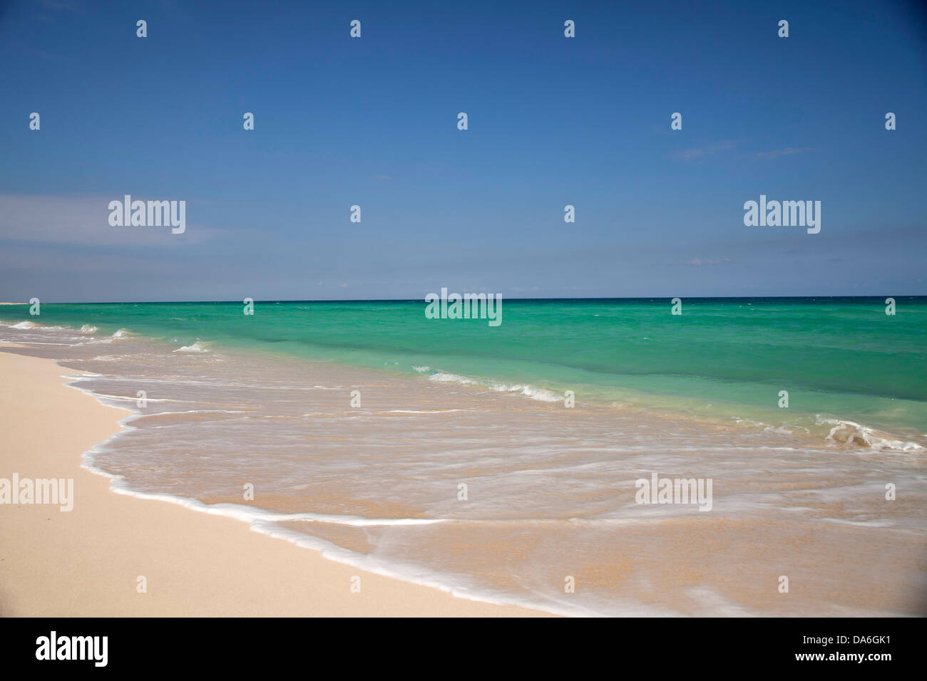 Santa maria del mar beach cuba hi-res stock photography and images - Alamy