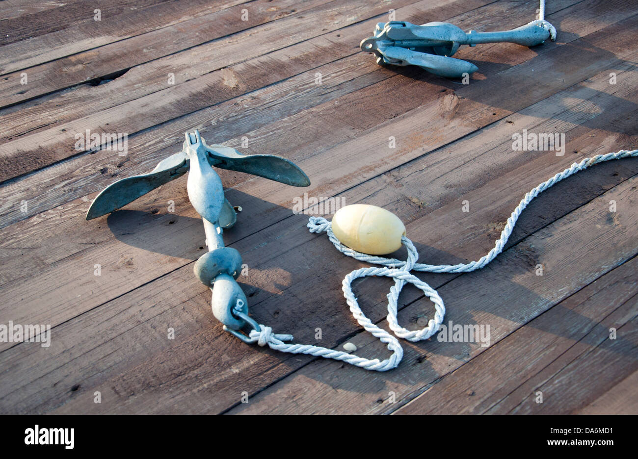 Ship anchor rope hi-res stock photography and images - Alamy