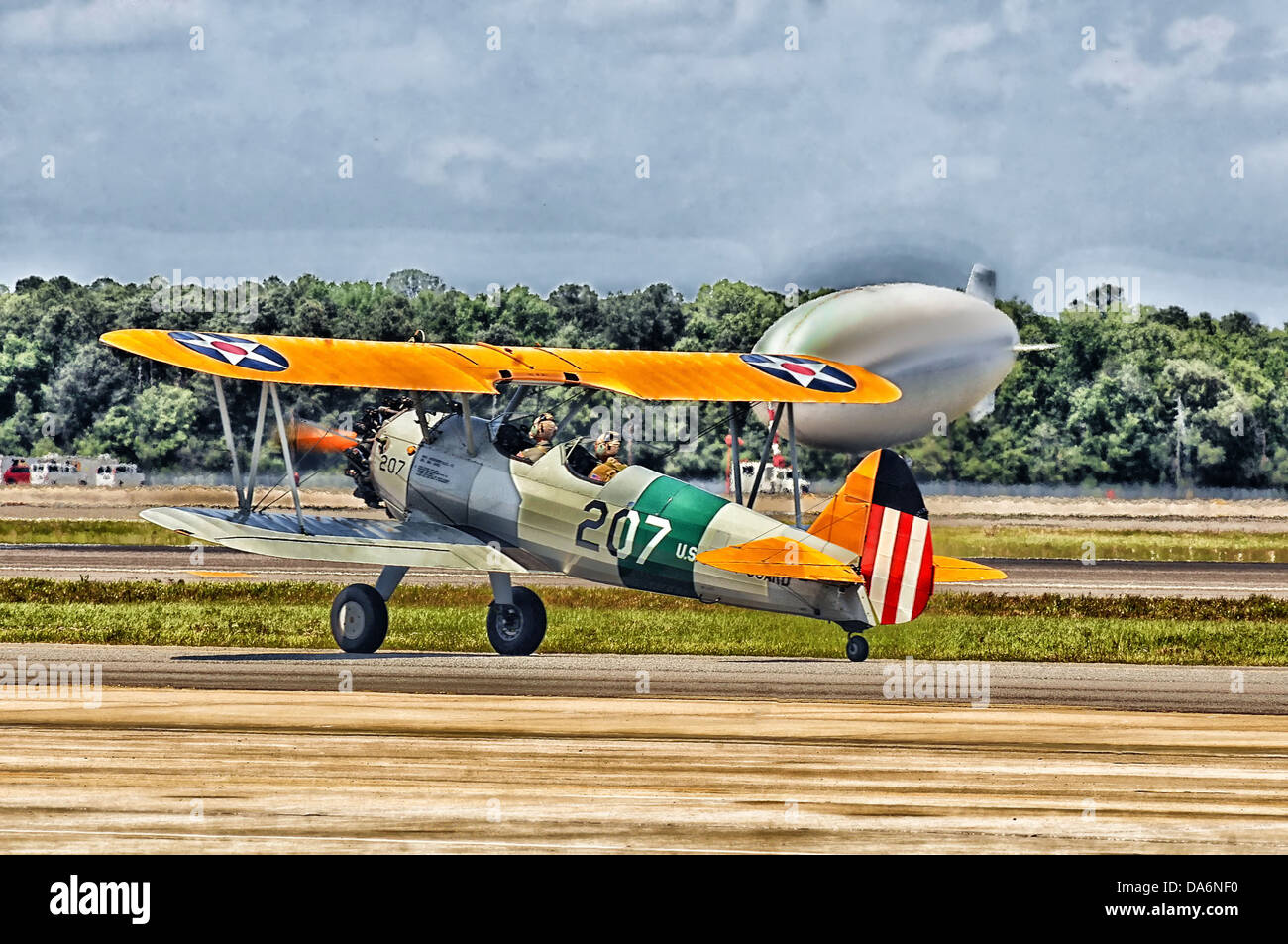 Bi wing airplane hi-res stock photography and images - Alamy