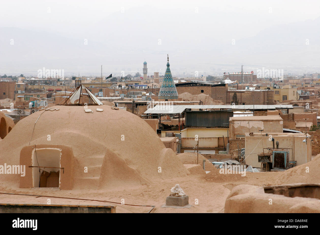 Old iranian mansion hi-res stock photography and images - Alamy