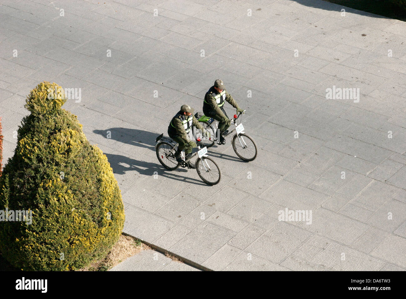 Iran iranian police policeman hi-res stock photography and images - Alamy