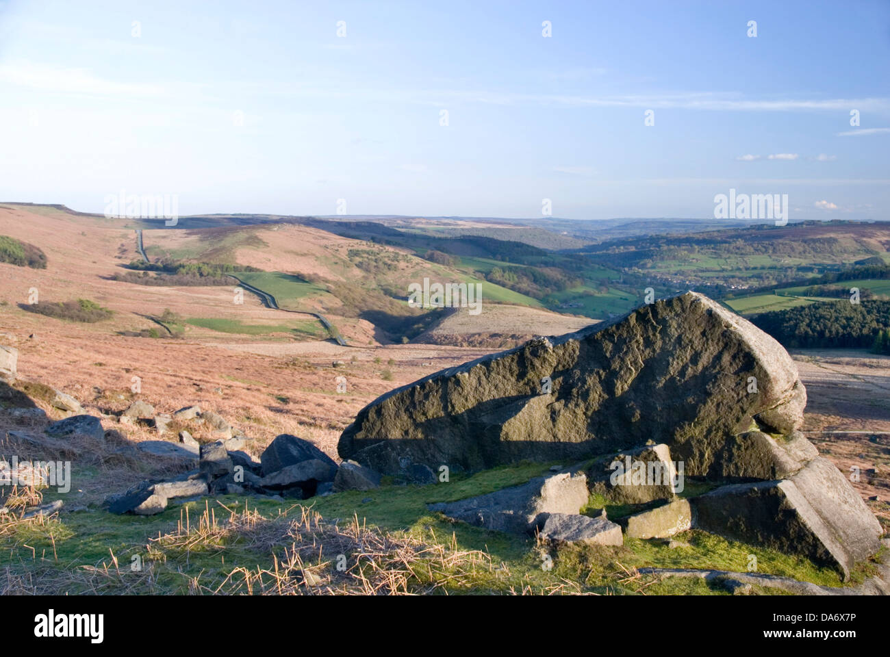 Dark peak peak district hathersage hi-res stock photography and images ...