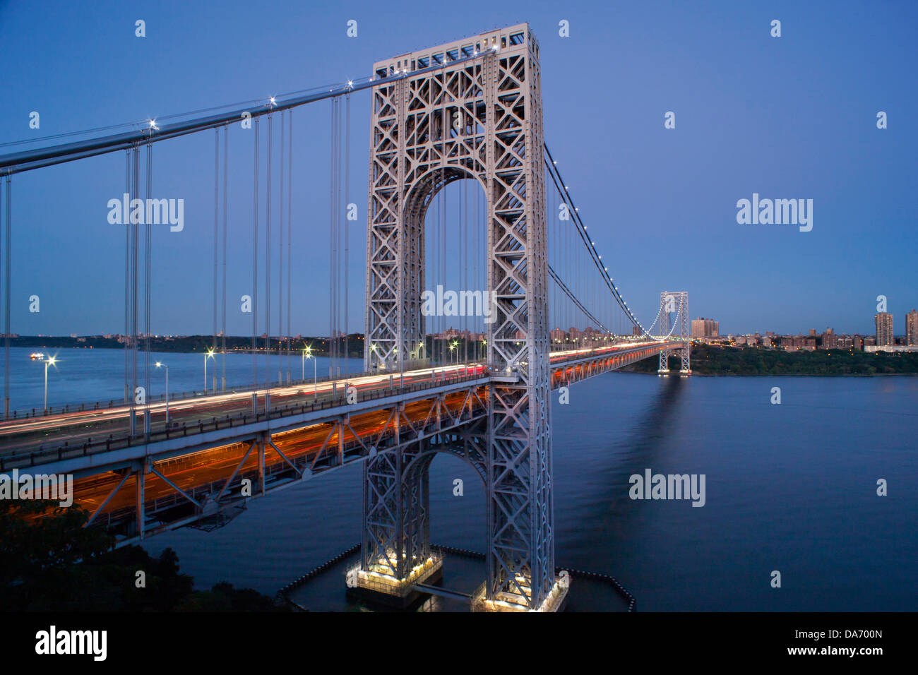 GEORGE WASHINGTON BRIDGE (©CASS GILBERT 1931) HUDSON RIVER MANHATTAN ...