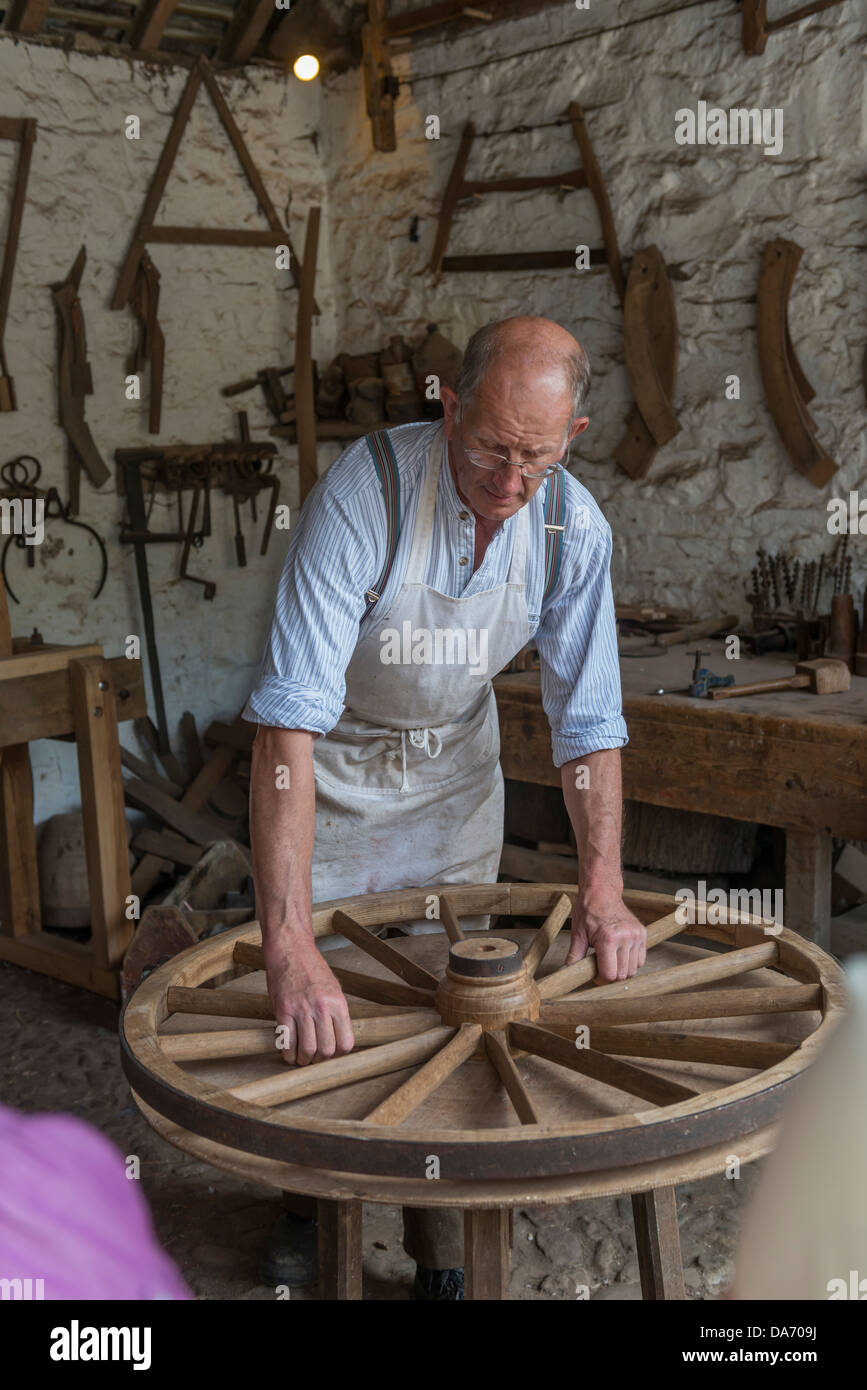 Wheelwright hi-res stock photography and images - Alamy