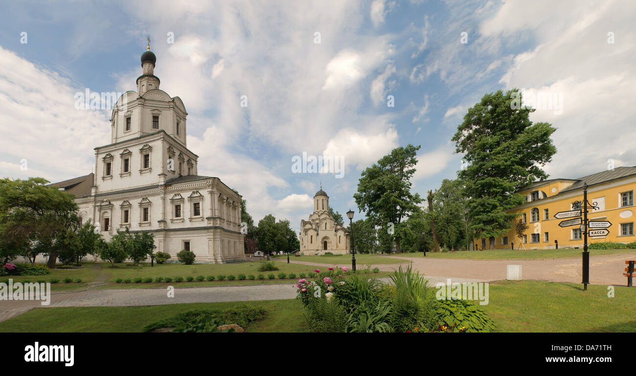 Spaso house hi-res stock photography and images - Alamy