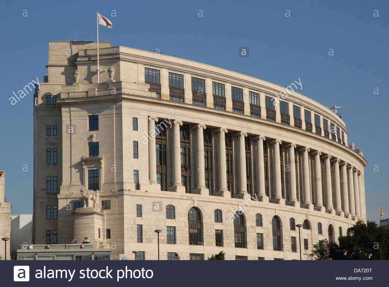 Unilever Building London Stock Photos & Unilever Building London Stock ...