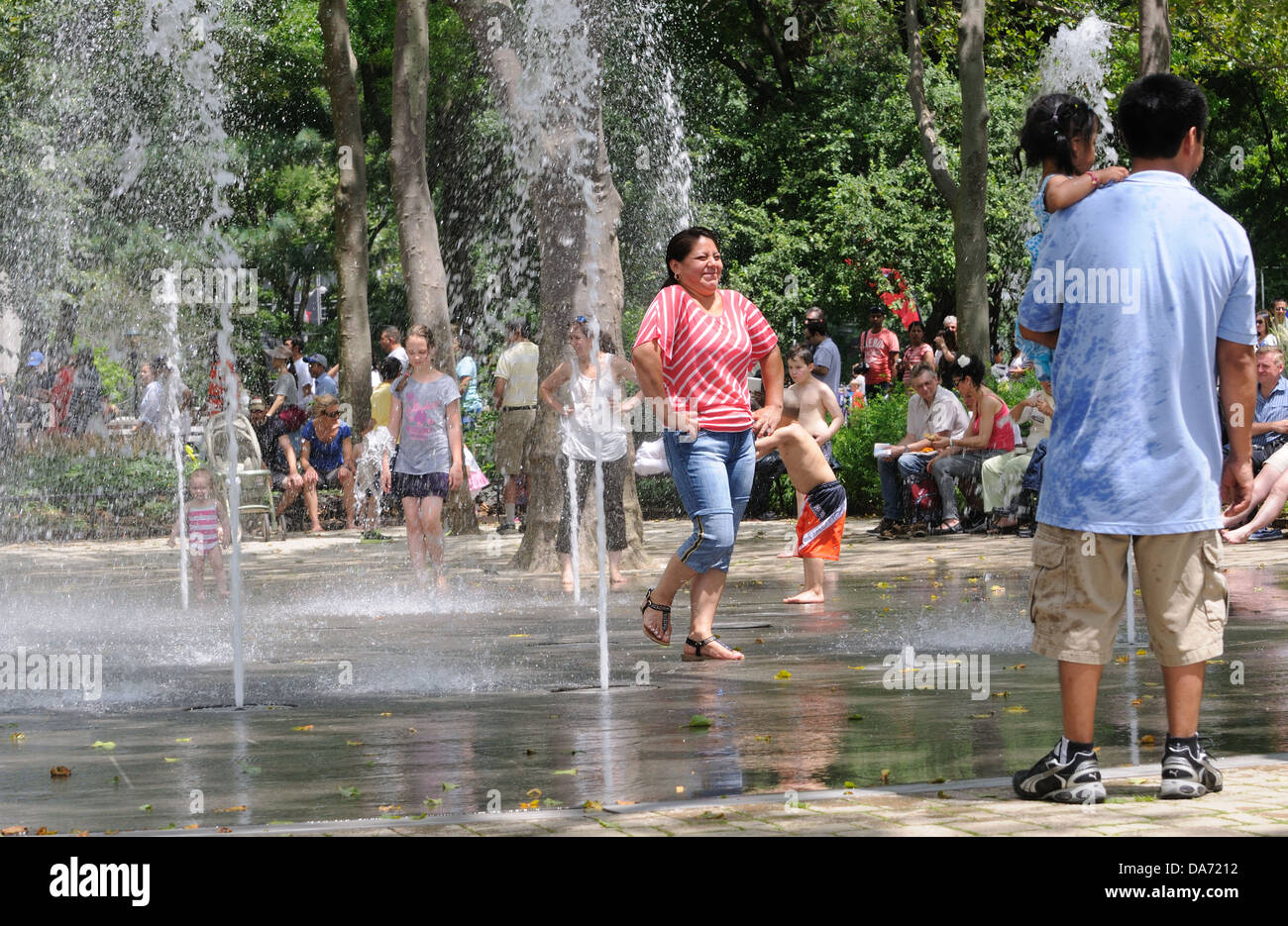 Cooling off hi-res stock photography and images - Alamy