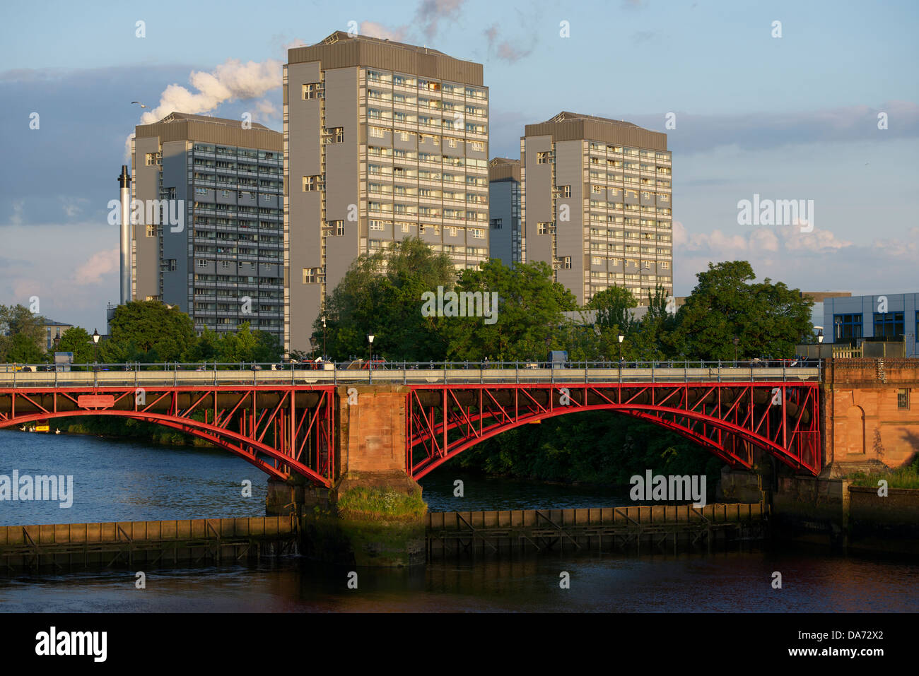 Social housing high rise flats, Commercial Court/ Waddell Court ...