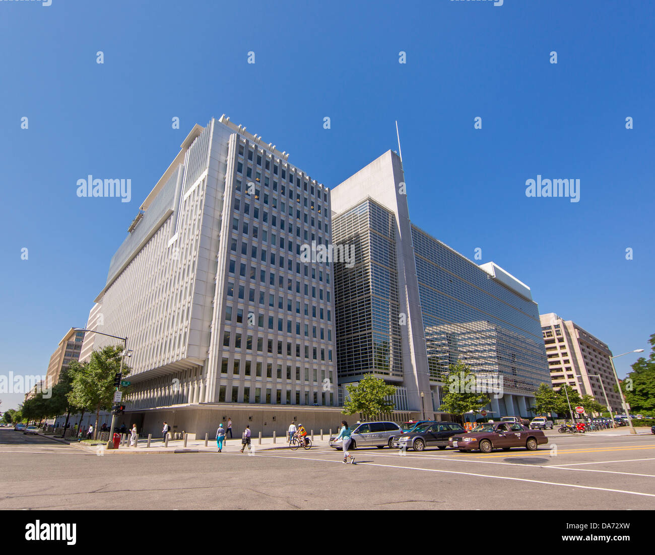 Crosswalk washington dc hi-res stock photography and images - Alamy
