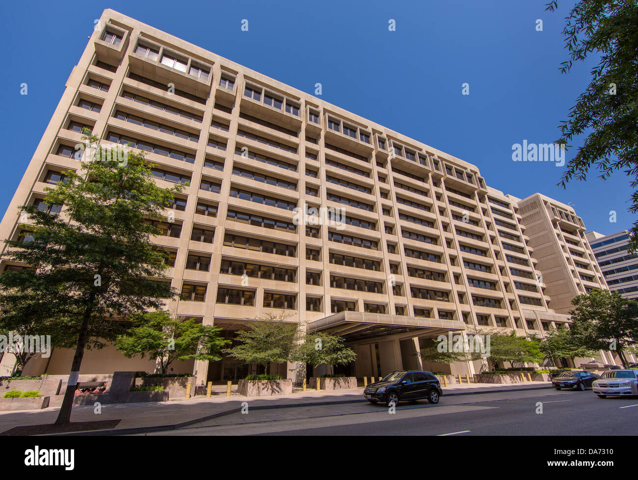 Imf building washington hi-res stock photography and images - Alamy