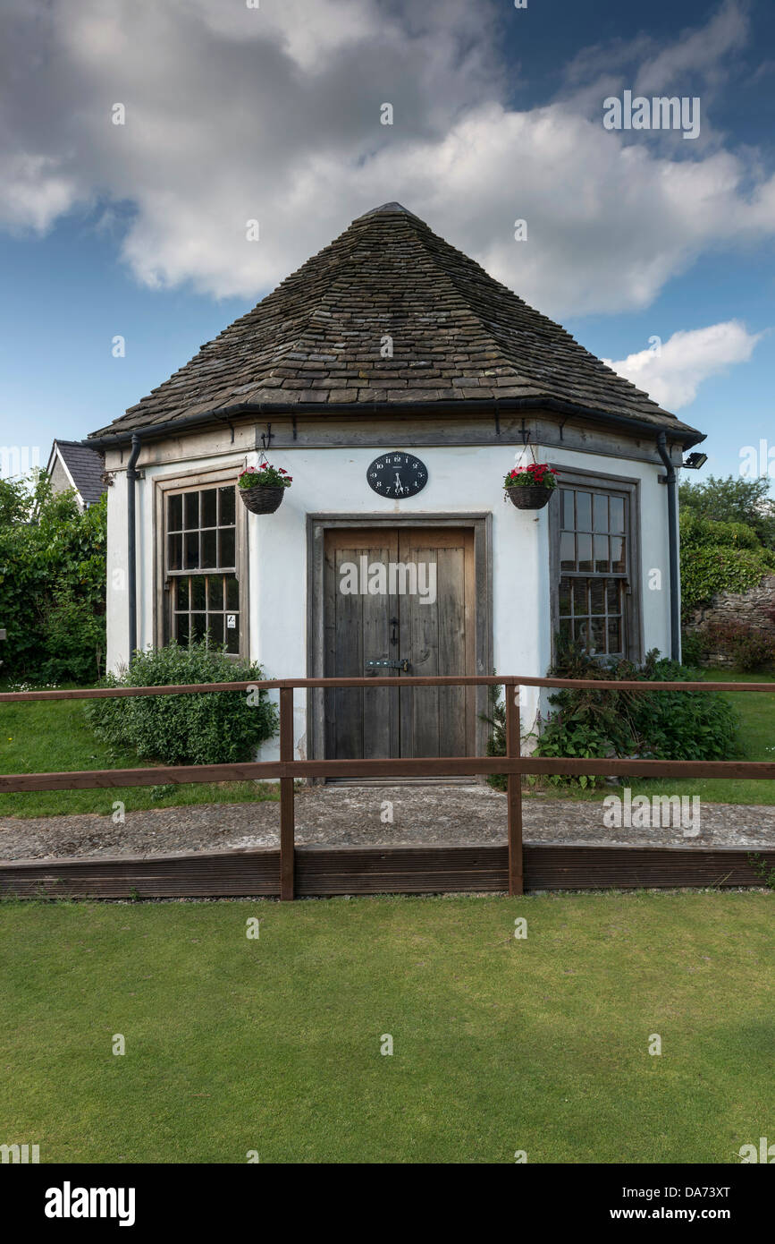 Bowling Green pavilion at Bishop's Castle. Shropshire Stock Photo - Alamy
