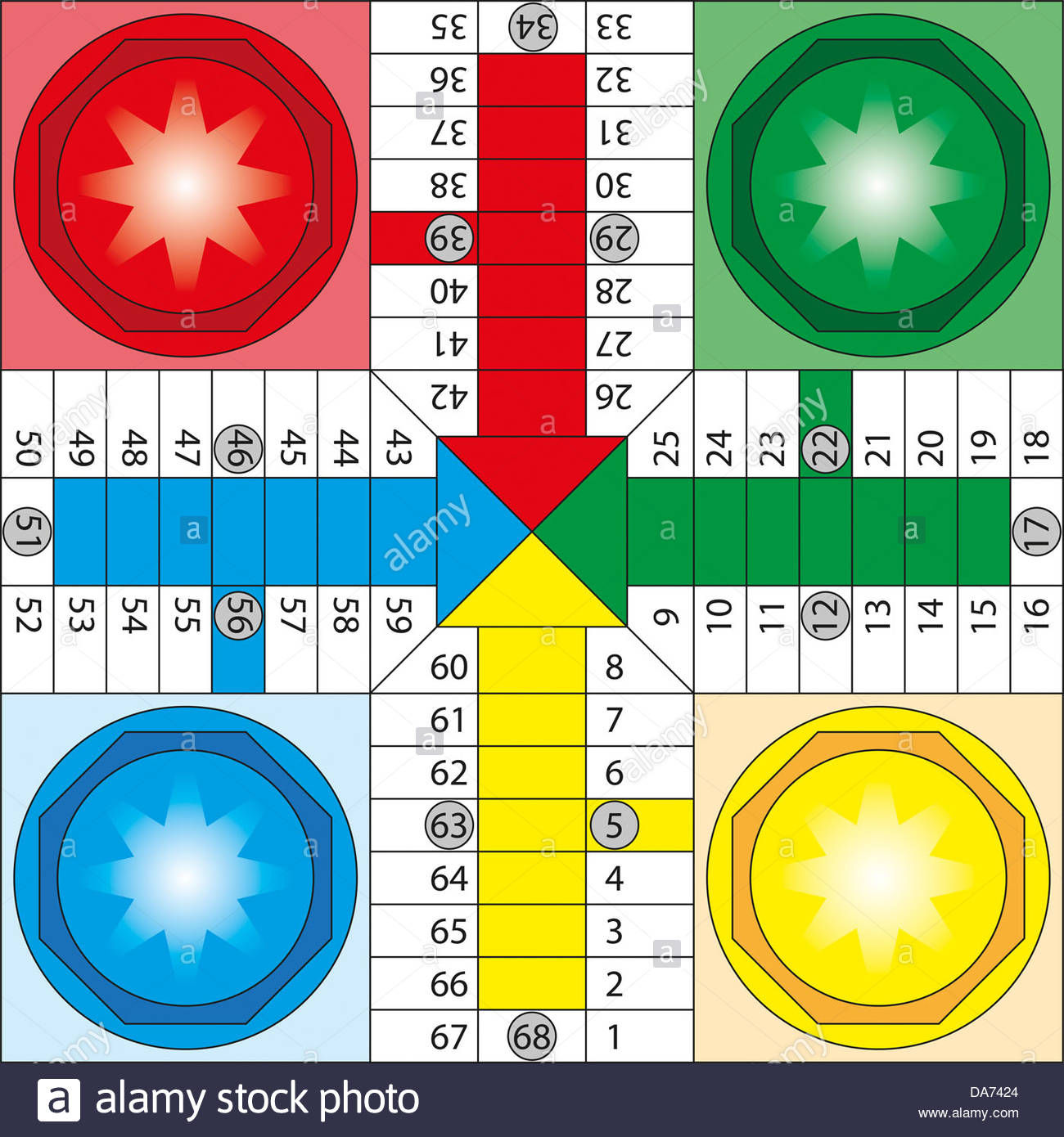 Parcheesi Board Stock Photos & Parcheesi Board Stock Images - Alamy