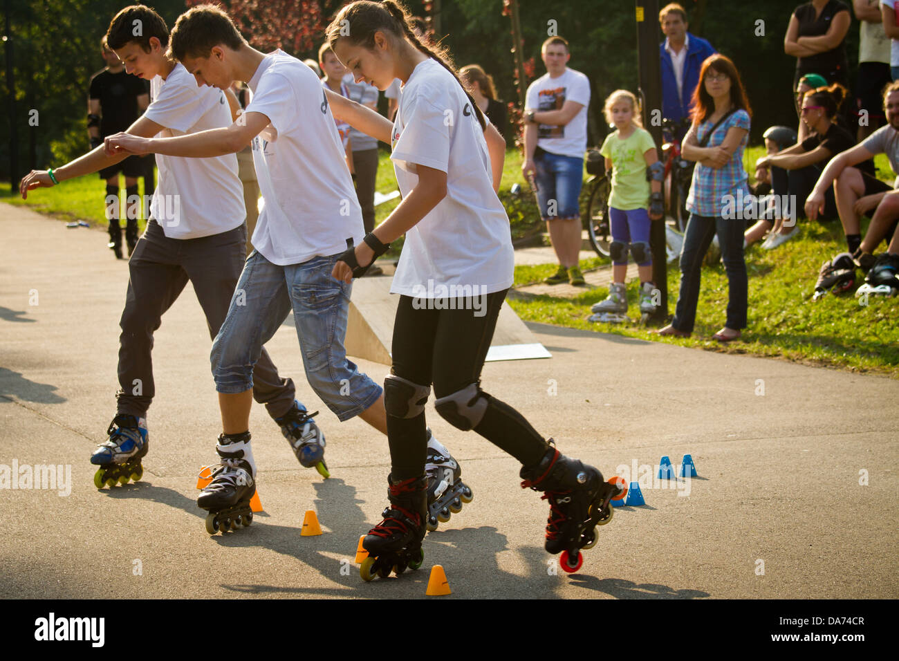 Inline skating freestyle hi-res stock photography and images - Alamy