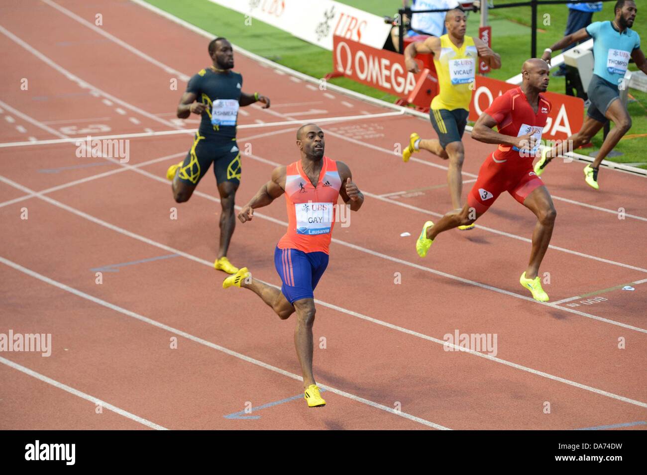 100 metre track hi-res stock photography and images - Alamy