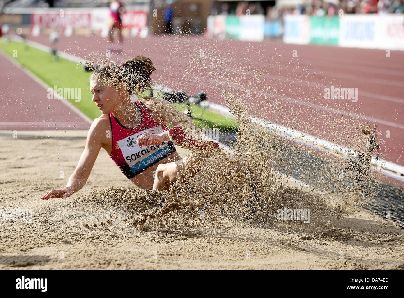 Long jump women hi-res stock photography and images - Alamy