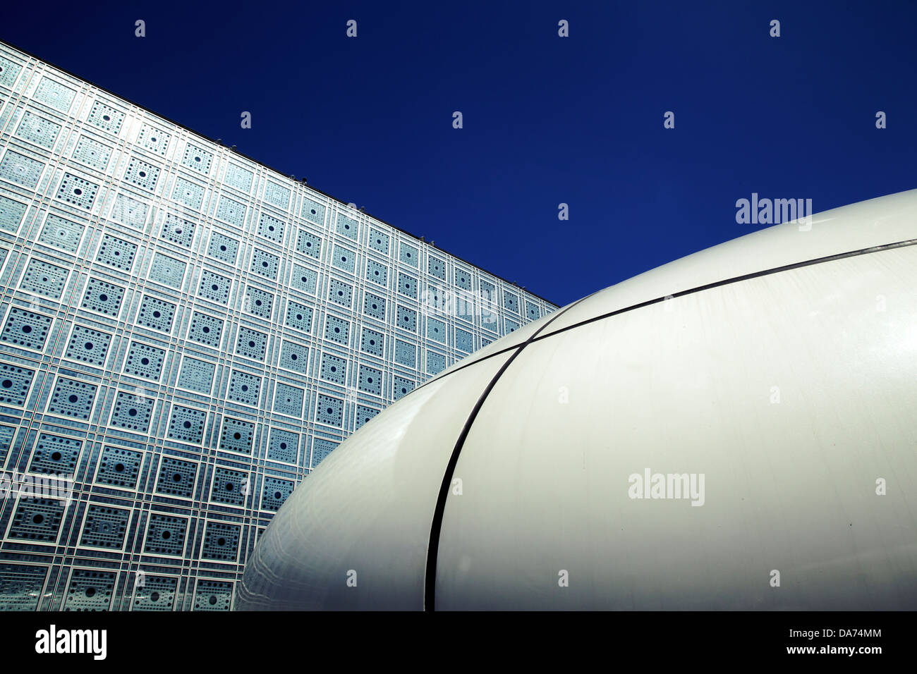 Arab World Institute, Paris, France Stock Photo - Alamy