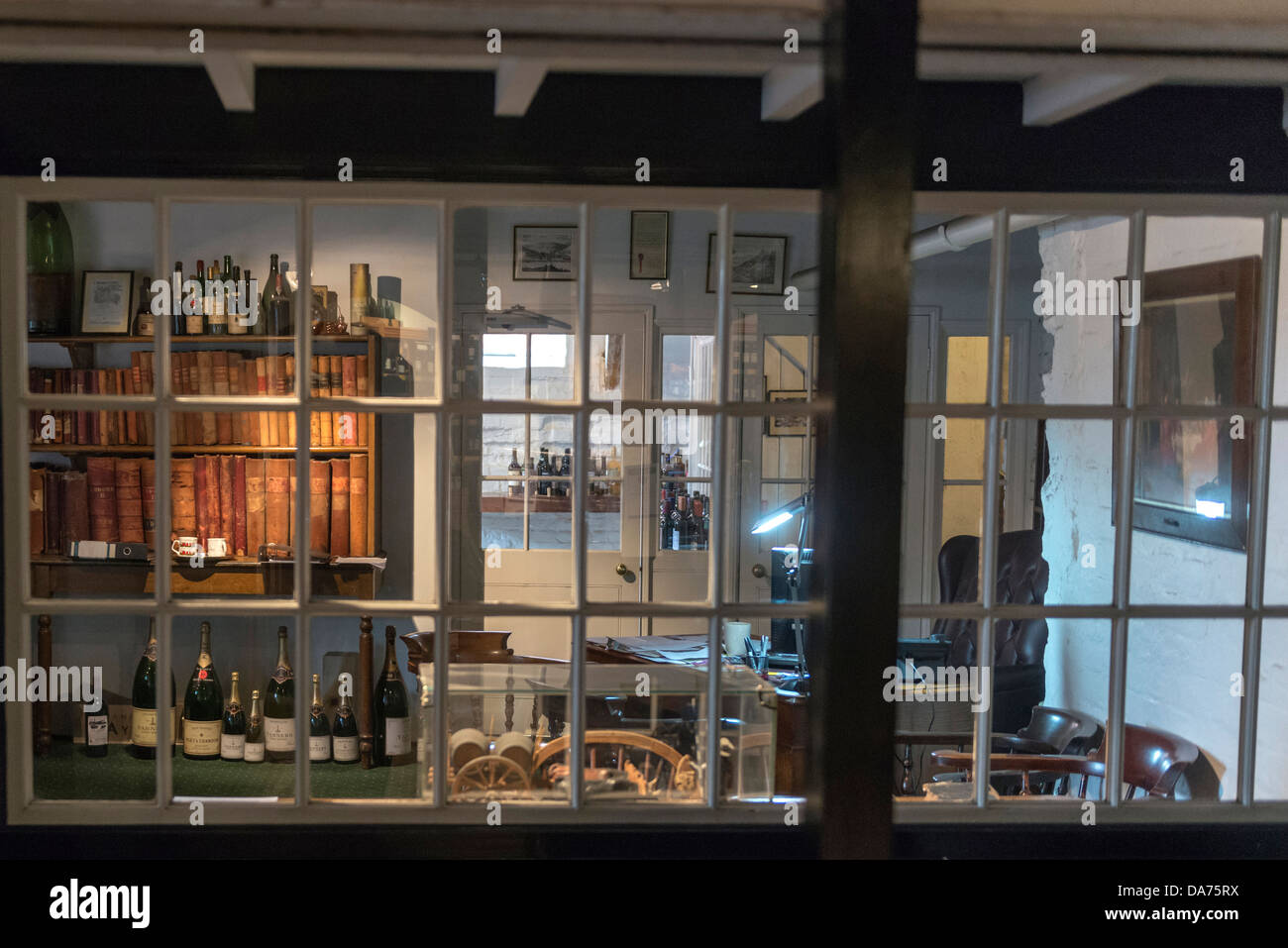 Tanners hi-res stock photography and images - Alamy