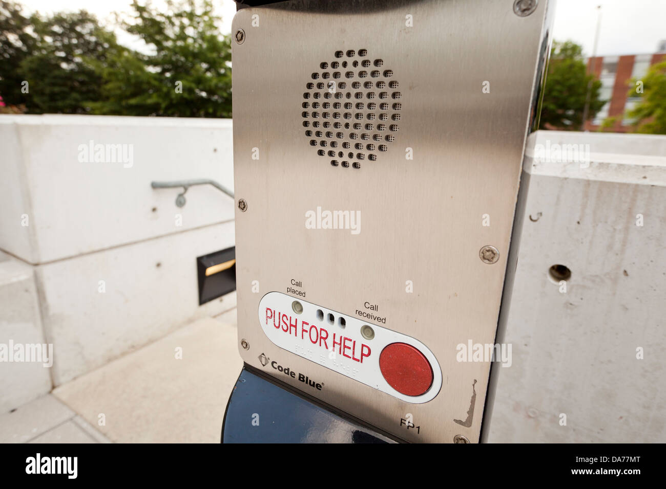 University campus emergency call station - USA Stock Photo - Alamy