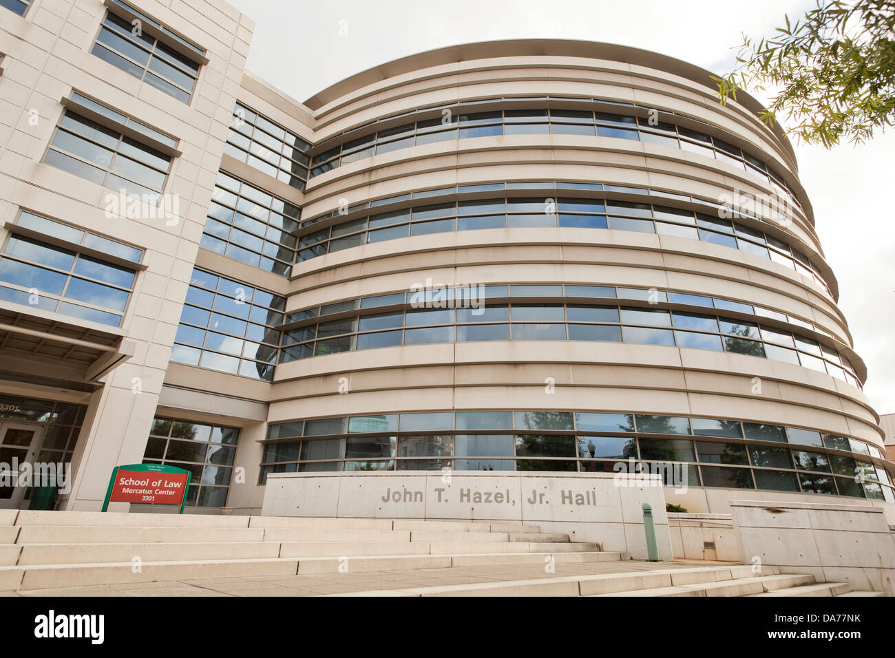 George mason university law school hi-res stock photography and images ...