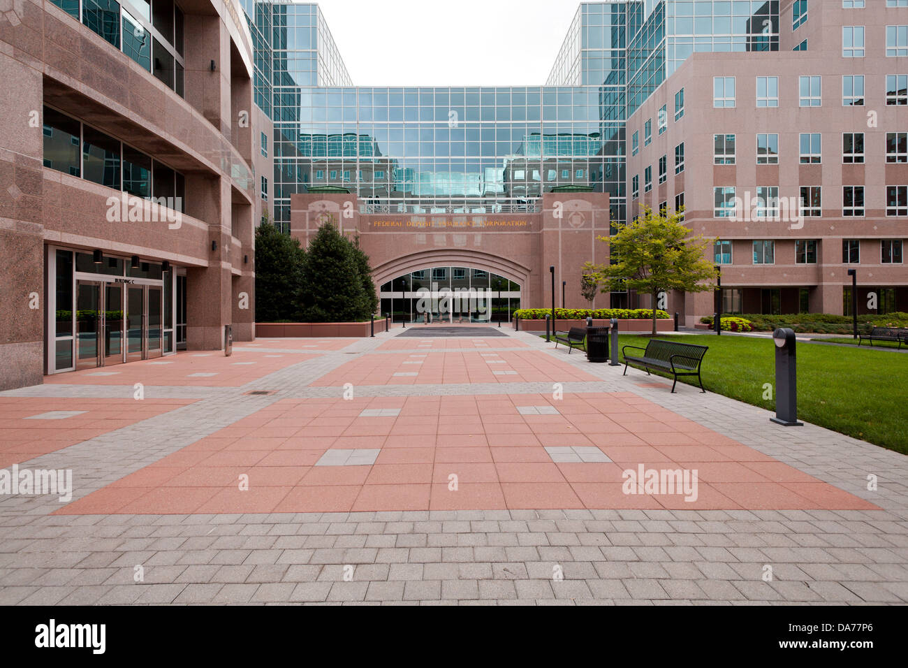 FDIC Seidman Center - Arlington, Virginia, USA Stock Photo - Alamy