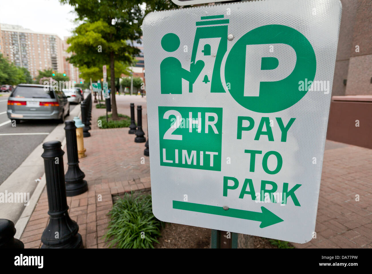 American street sign hi-res stock photography and images - Alamy