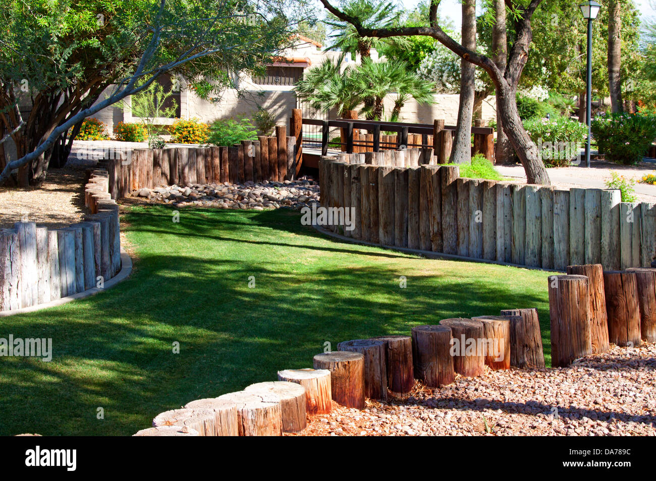 Tree posts hi-res stock photography and images - Alamy