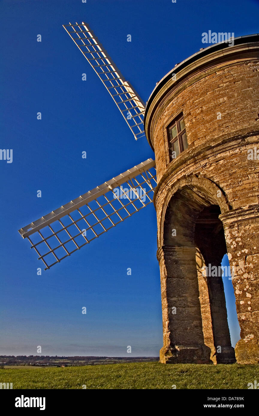 Chesterton Windmill, Warwickshire landmark, stone vaulted structure ...