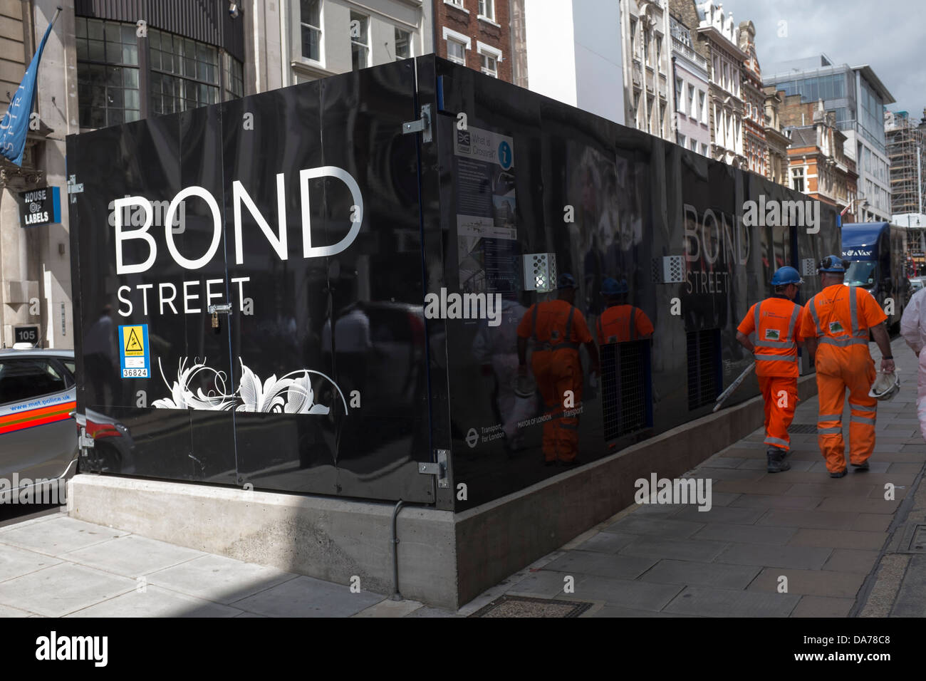 Crossrail Construction Bond Street London Stock Photo - Alamy