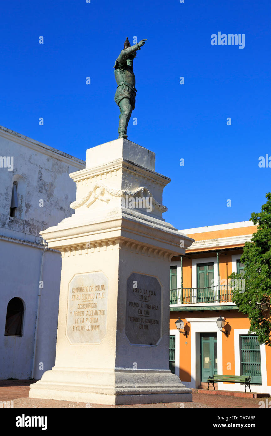 Christopher Columbus statue in San Jose Plaza,Old San Juan,Puerto Rico ...