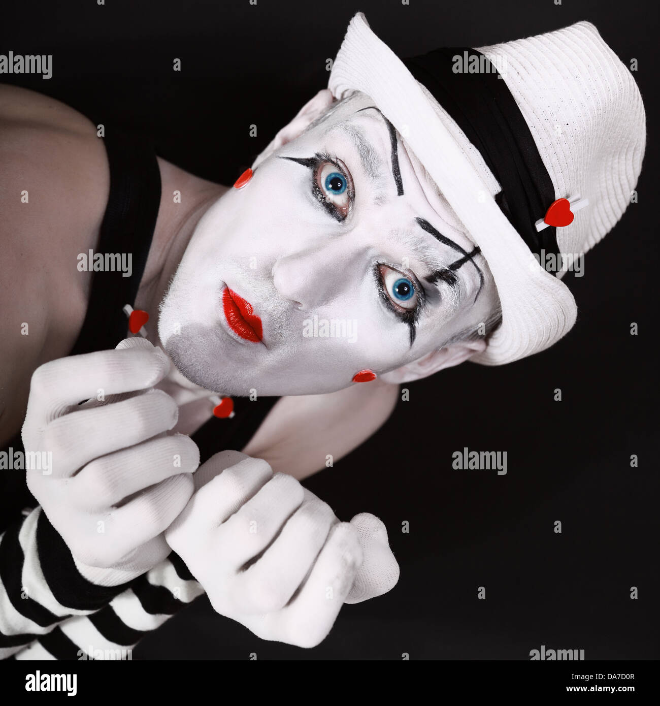 Mime Makeup Without White