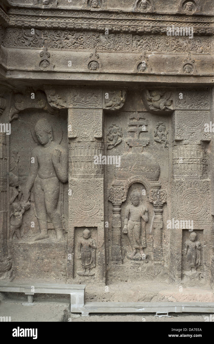 Cave No 19 : Lower Façade of Chaitya showing Buddha images. Left is ...