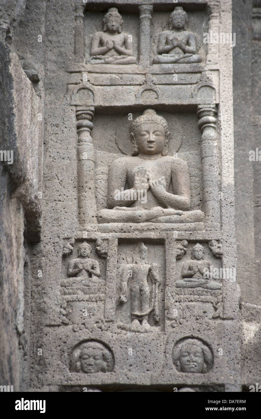 Cave No 19 : Intrusive Buddha images on the façade Chaitya, circa 5th ...