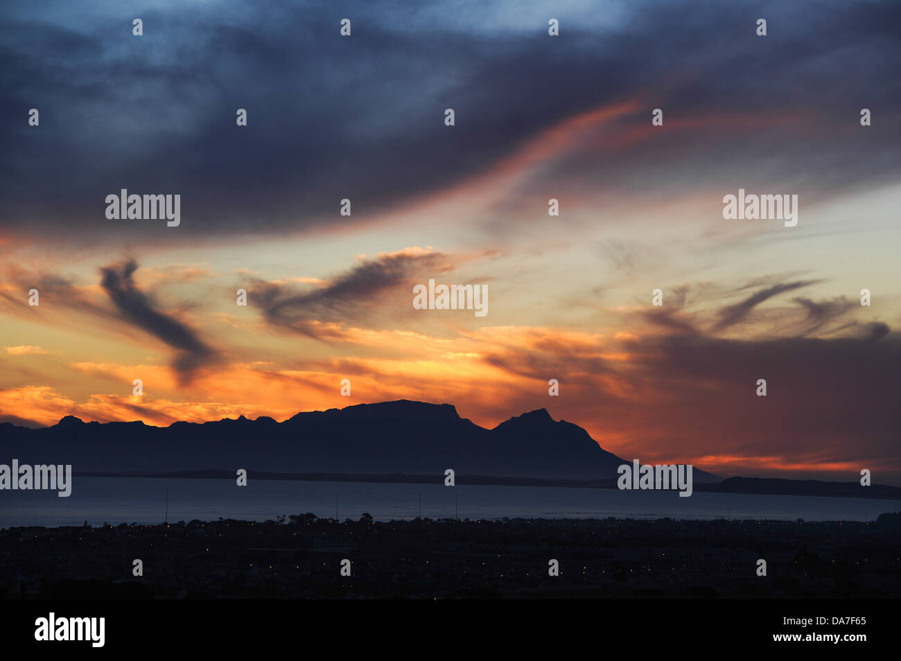 Sunset in Cape Town, South Africa with the Table Mountain range in the ...