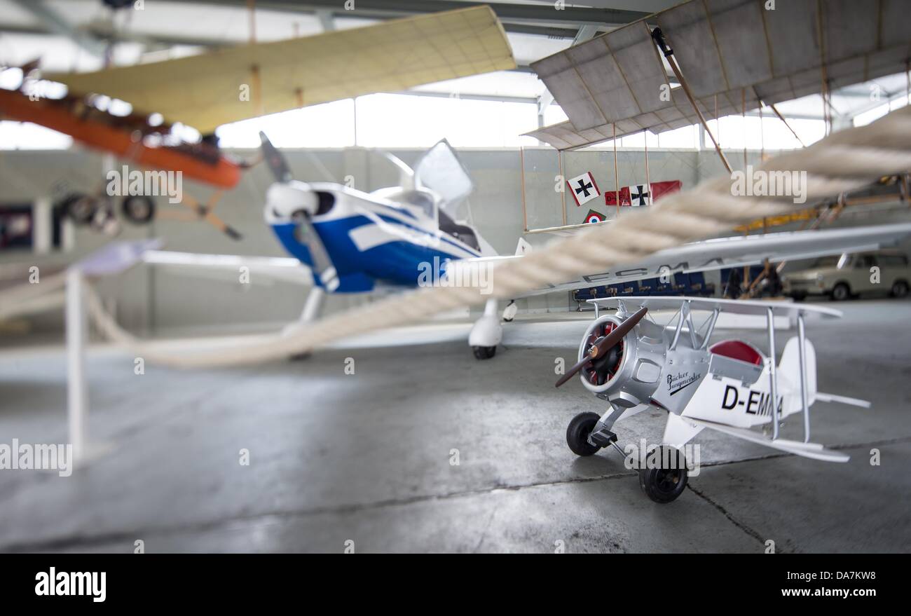 Miniature airfield hi-res stock photography and images - Alamy