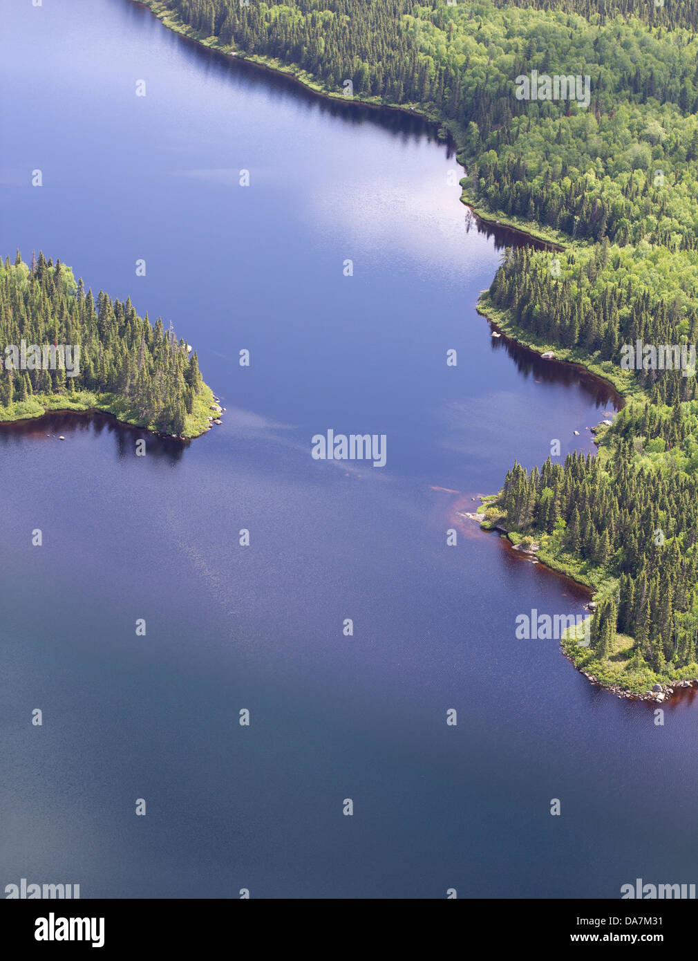 Lake shore aerial hi-res stock photography and images - Alamy