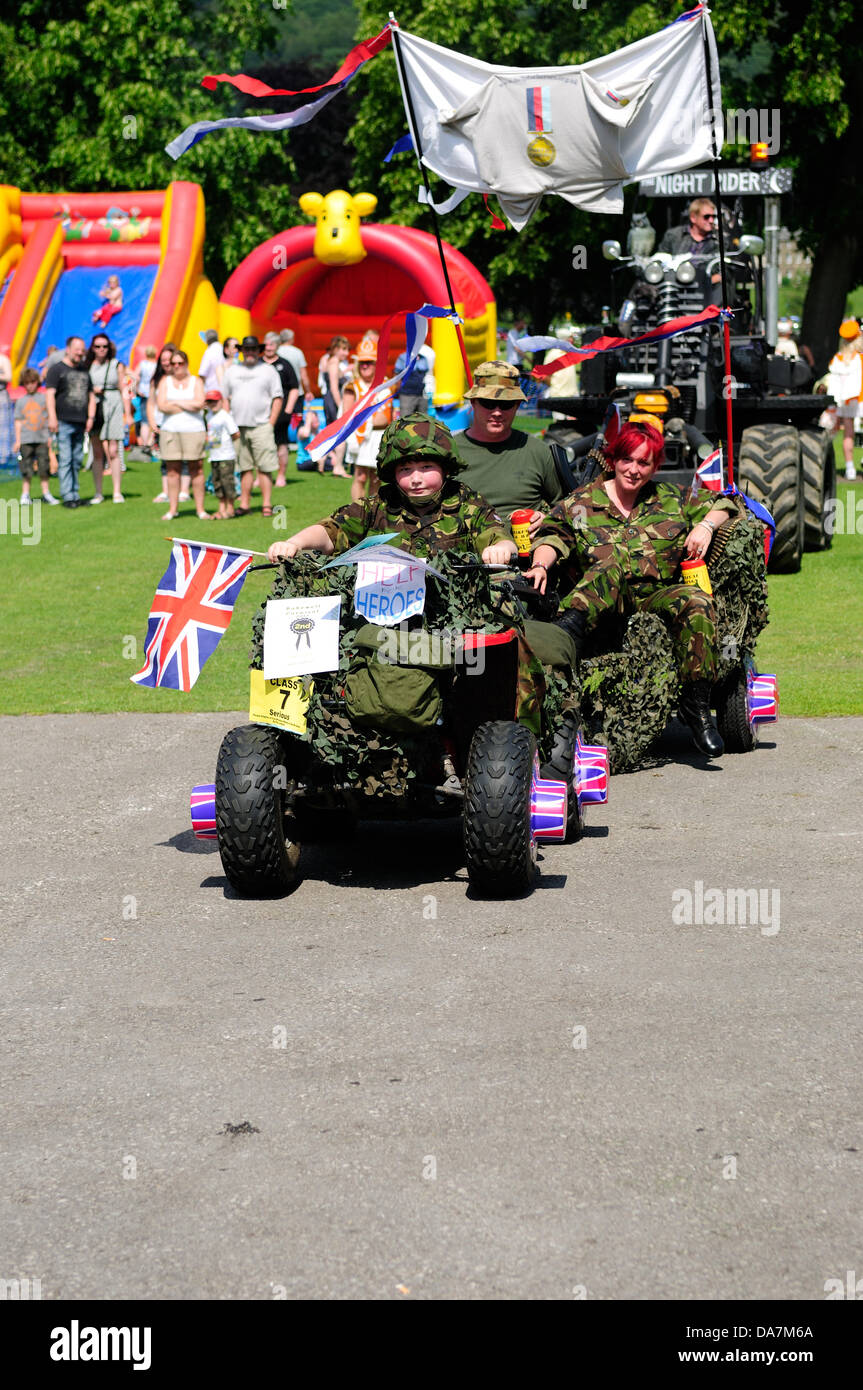 Bakewell, Derbyshire, UK. 6th July, 2013. Bakewell parade and carnival ...