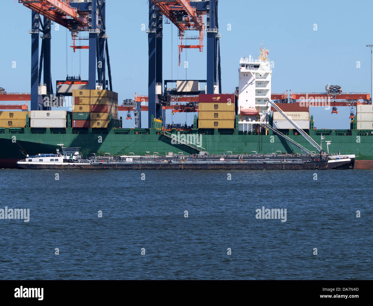 This entry refers to a ship registered under the number ENI 06002274 ...