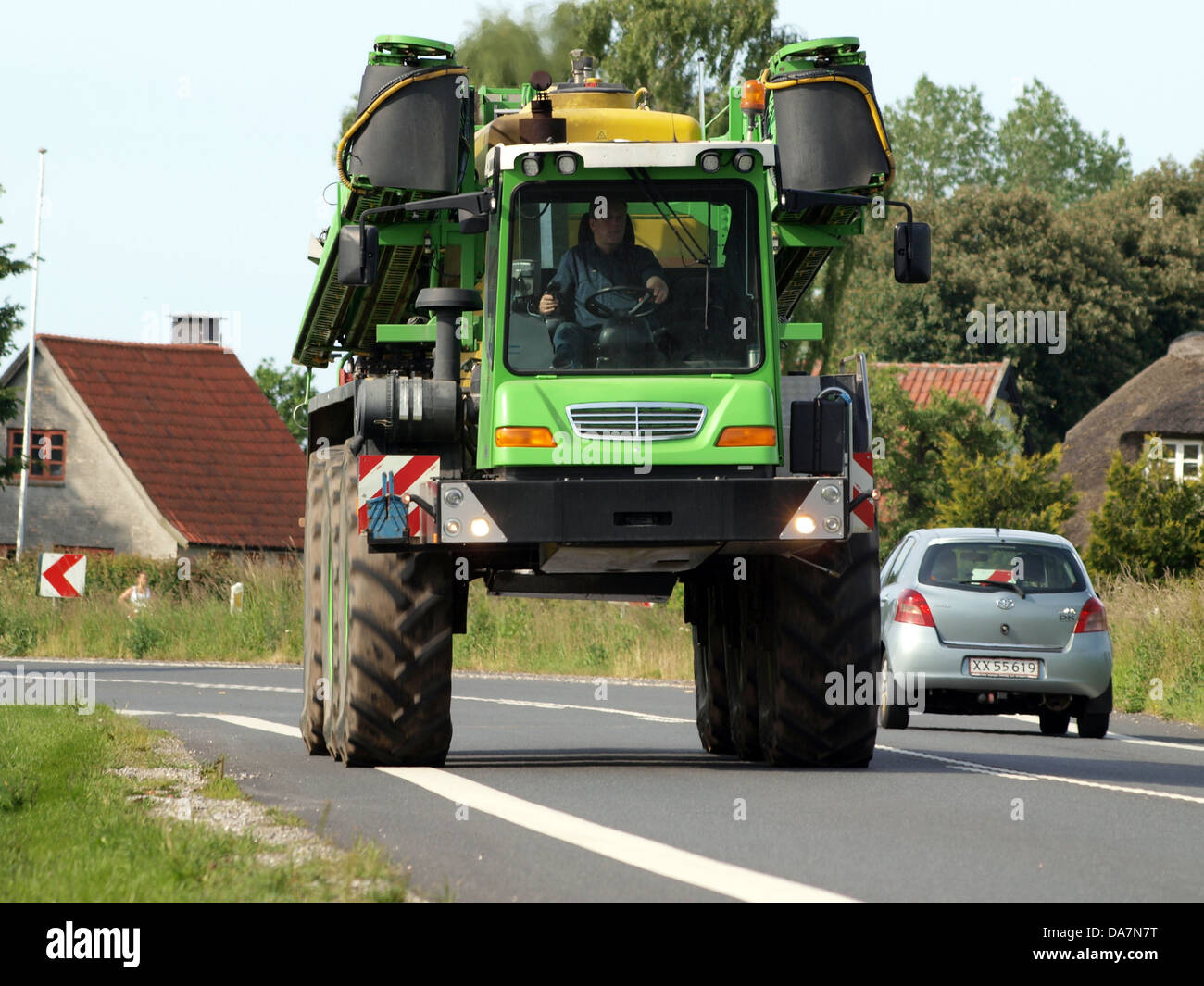 The Dammann DAS Profi-Class sprayer 5 is a high-performance ...
