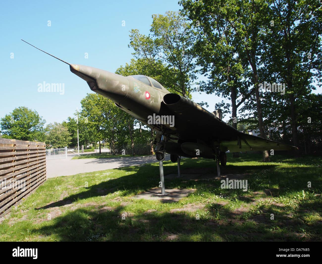The Danish Saab 35 Draken AR-104 was a reconnaissance variant used by ...