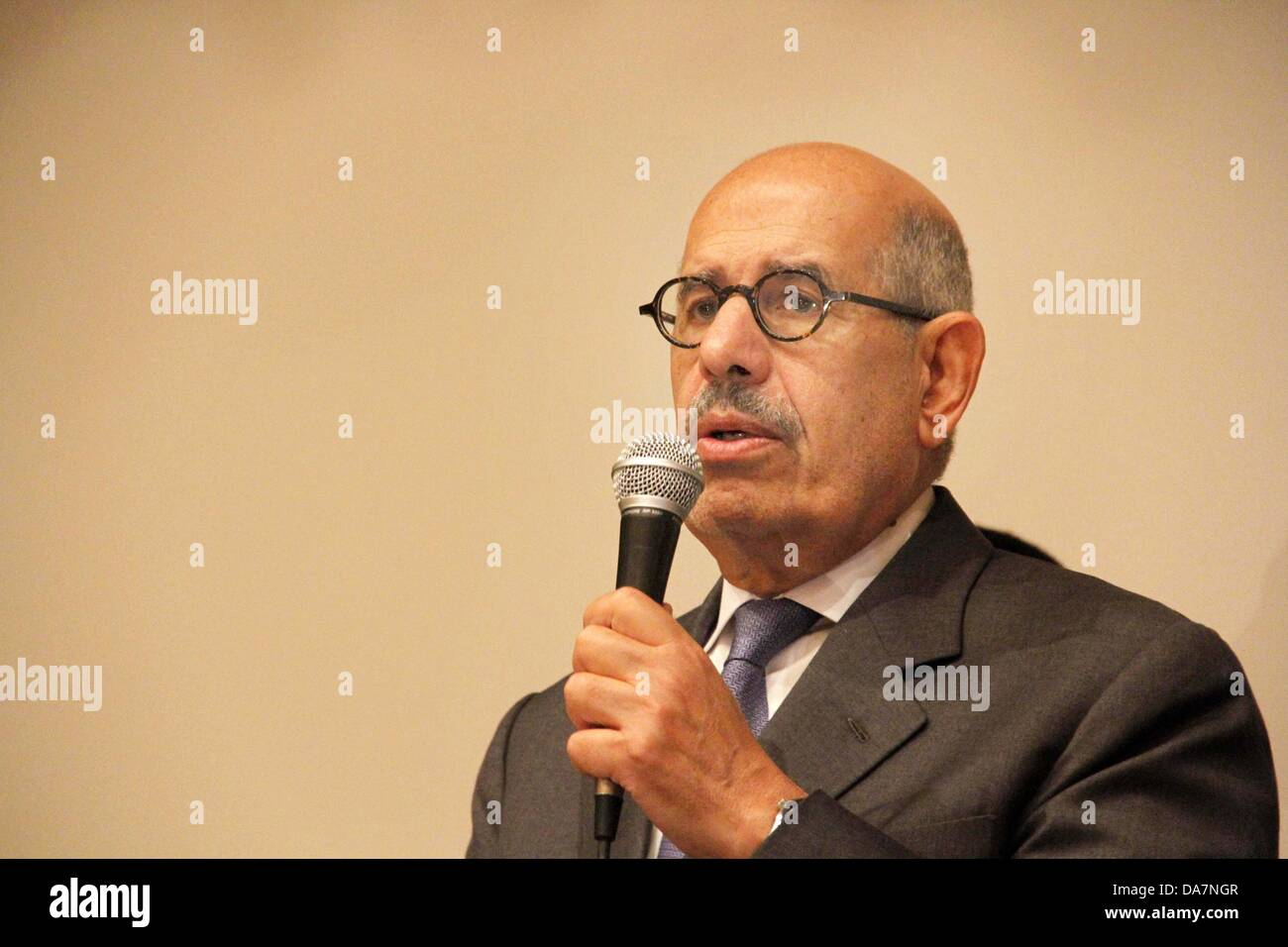 FILE PHOTO - Mohamed ElBaradei is set to be named the interim Prime ...