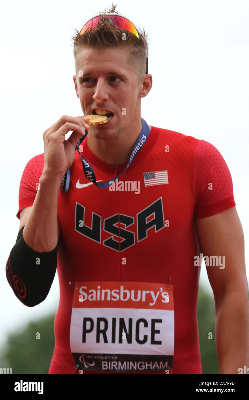 David Prince (USA) wins the mens T44 400 metres at the Sainsbury’s IPC ...