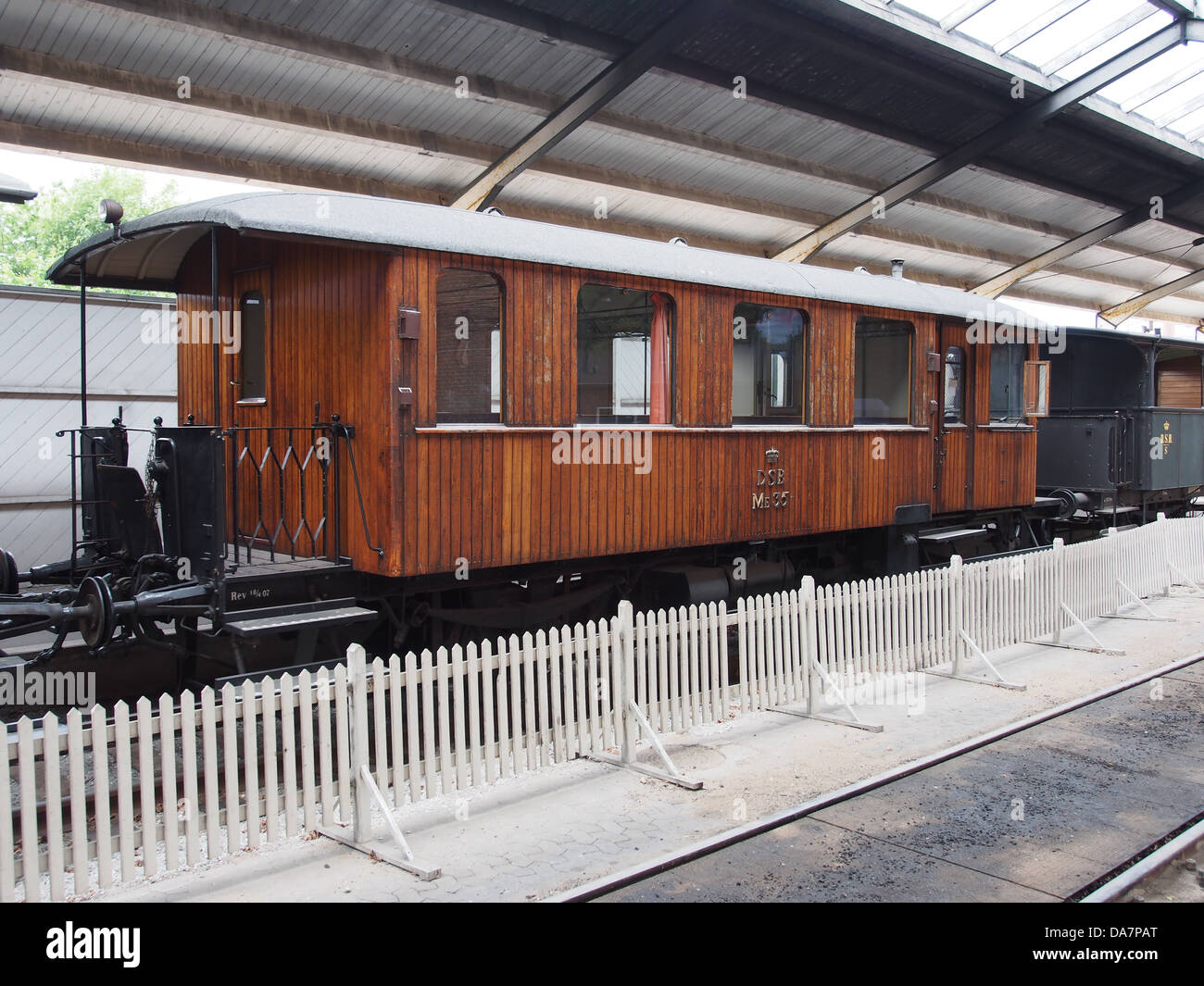 The DSB Me 35 is a model of rail coach used by the Danish State ...