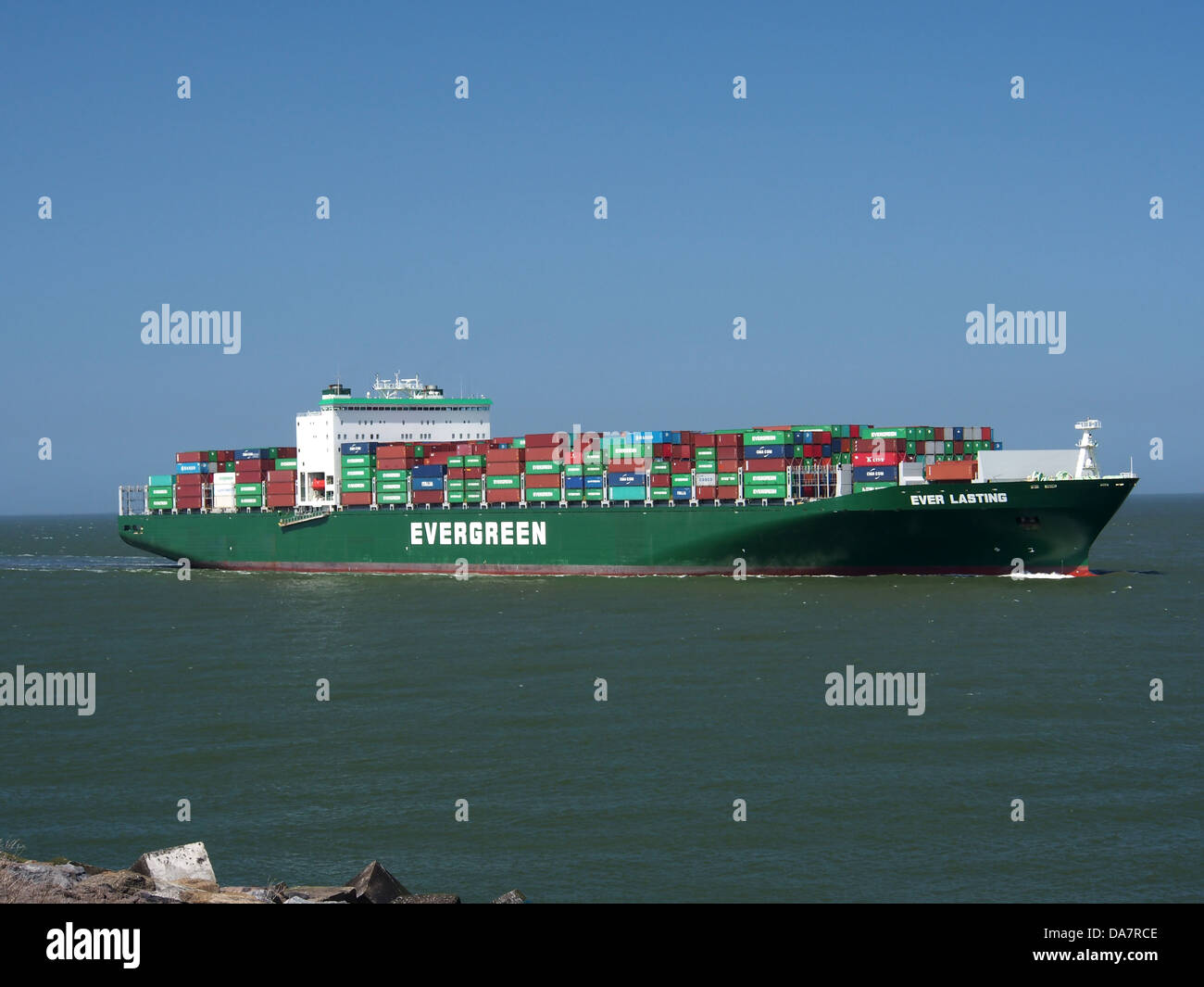'Ever Lasting' is a commercial vessel identified by its IMO number ...