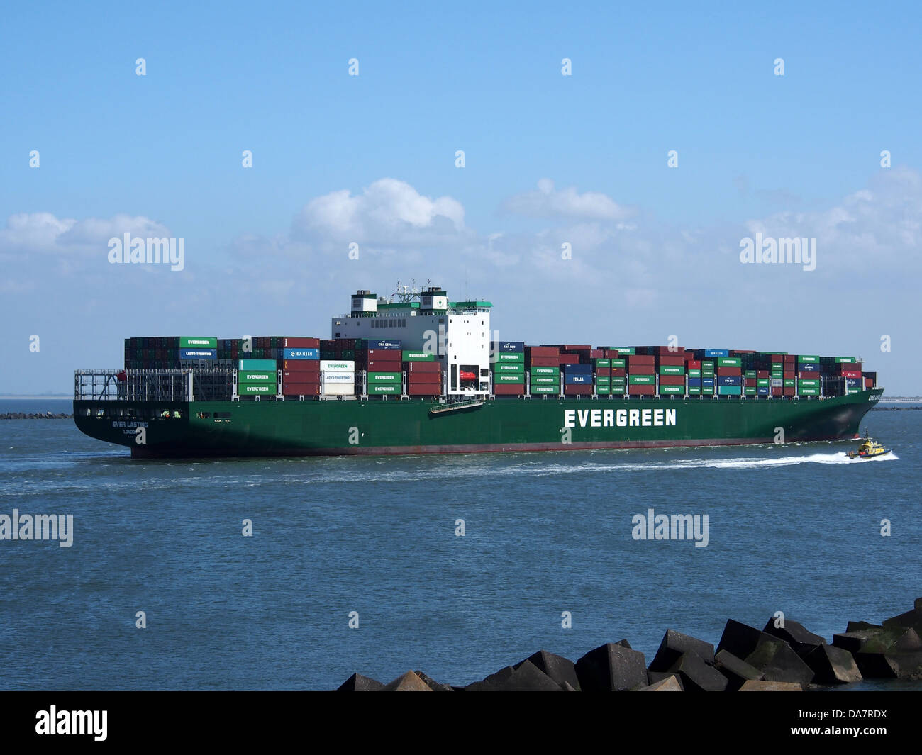 The *Ever Lasting* (IMO 9595450) is a container ship that operates in ...